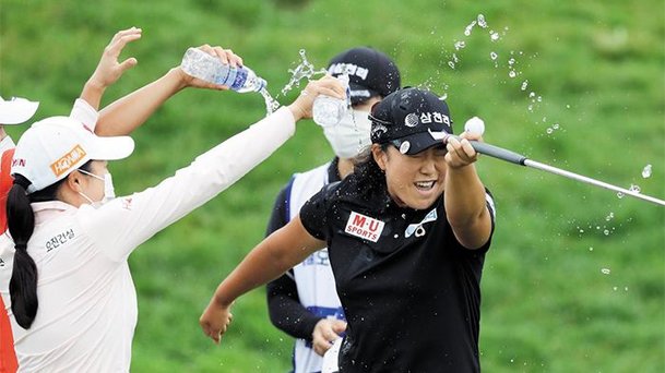 "꿈에서 金 봤어요" 김해림, 캐디 없이 우승했다 : 네이트 뉴스