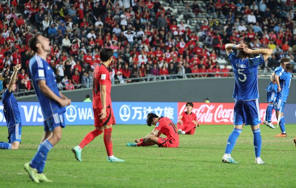 한국, 이탈리아에 1대2 패배…U-20 결승행 문턱 못넘어 : 네이트 뉴스