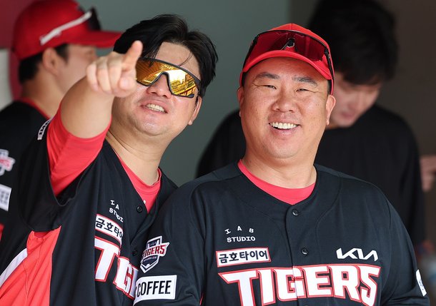 프로야구 KIA, 7년 만에 정규시즌 우승 : 네이트 뉴스