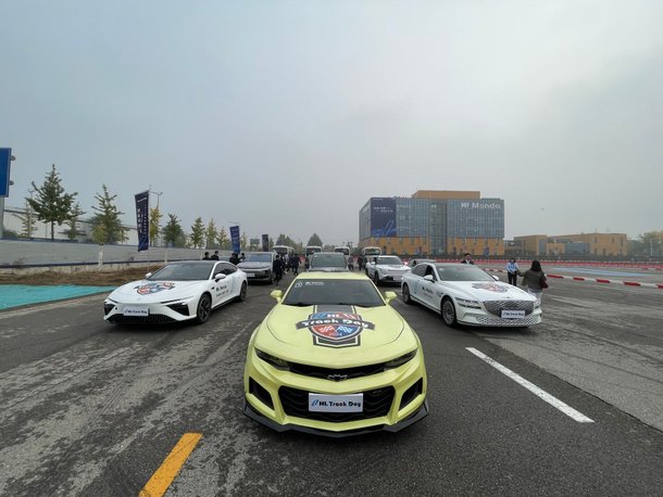 Tablet-controlled cars? HL Mando showcases the next generation of ...