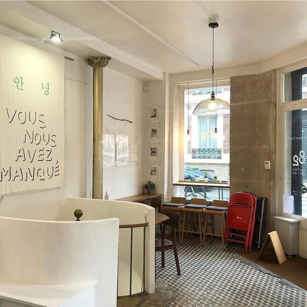 Korean dessert café in Paris captivates locals with authentic flavors ...