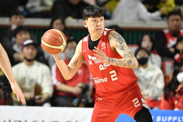 수준급 포워드들 나온다…KBL, 2023년 FA 대상자 47명 공시 : 네이트 스포츠