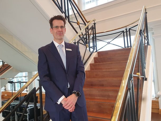 부쉬 총지배인 "밀레니엄 힐튼 매각 안 한다, 호텔 운영 지속할 것" : 네이트 뉴스