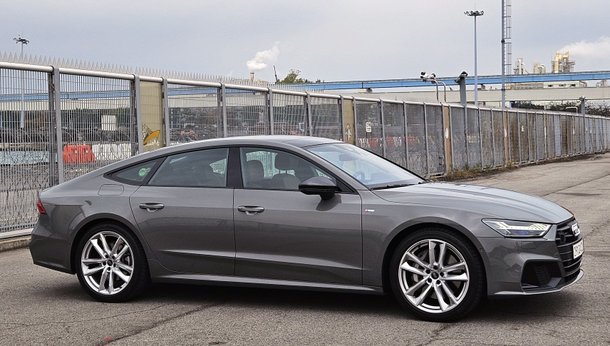 [시승기] 디자인·연비·성능 다 갖춘 아우디 A7 PHEV : 네이트 뉴스