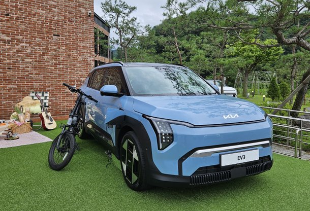 [시승기] 3000만원대에 첨단 기능 장착…기아 야심작 EV3 : 네이트 뉴스