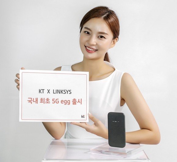 KT, 국내 최초 '5G 에그' 출시 : 네이트 뉴스