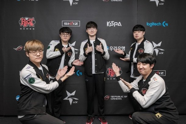 [롤챔스] '드림팀' SKT, 왕좌 되찾을 기회 잡았다…PS 종합 : 네이트 스포츠