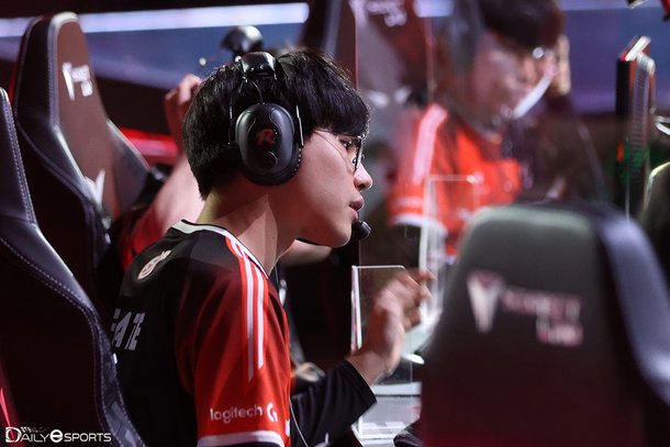 [LCK] 광동 '페이트' 유수혁, PO 2R T1전 온라인으로 치른다 : 네이트 스포츠