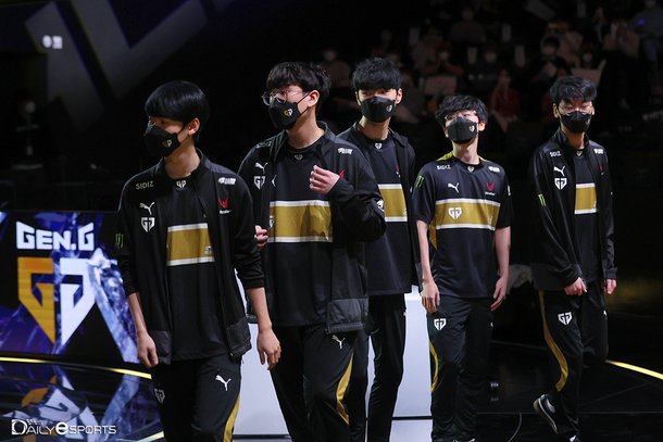 [LCK] V10 도전하는 T1과 첫 우승 노리는 젠지 : 네이트 스포츠