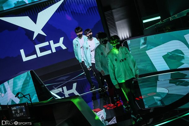 [LCK] '2연패' 담원 기아, kt 맞아 반등 노린다 : 네이트 스포츠
