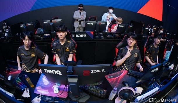 [PGC] 11위 기록한 다나와 "작년보다 발전한 모습 못 보여줘 아쉽다" : 네이트 스포츠