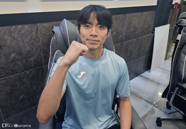 [KeG] 10월 FC 온라인 챔피언 제휘담, "프로 무대 꼭 진출하고파" : 네이트 스포츠
