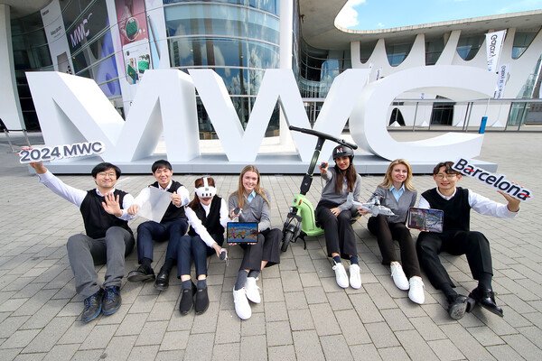 [AI전쟁] 이통3사 CEO , MWC 종횡무진…"AI 주도할 것" : 네이트 뉴스