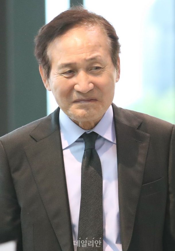 안성기 '제13회 아름다운예술인상' 참석 : 네이트 연예