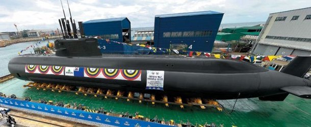 'SLBM 수직발사 가능' 세 번째 3000t급 잠수함 신채호함 진수 : 네이트 뉴스