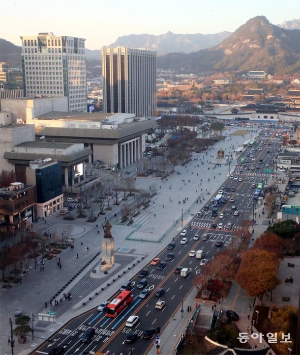 "광화문 거리응원 안전사고 예방"…경찰, 특공대 등 620명 투입 : 네이트 뉴스