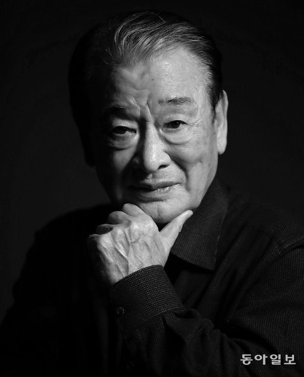 이순재, 87세 최고령 연출가 데뷔…"관객도 단박에 내용 알게 만들 것" : 네이트 뉴스