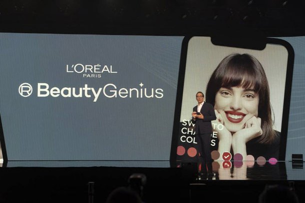 [단독]CES 찾은 KT사외이사들…"로레알에서 본 개방형 혁신" : 네이트 뉴스