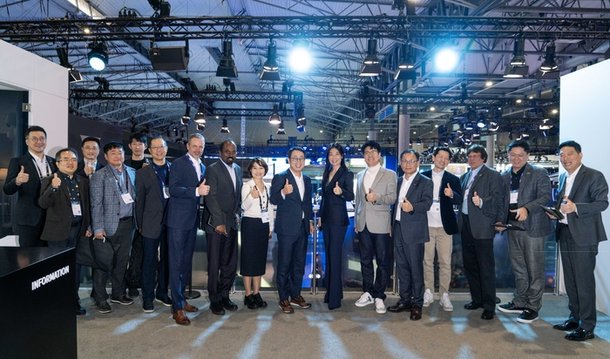 [MWC '24] SKT, 슈퍼마이크로·람다와 AI DC 시장 공략 본격화 : 네이트 뉴스