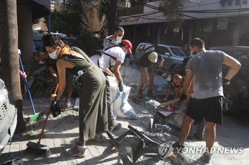 LEBANON BEIRUT HARBOR EXPLOSION AFTERMATH : 네이트 뉴스