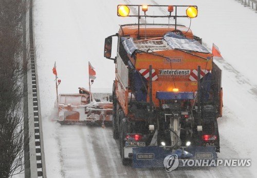 GERMANY WEATHER SNOW STORM : 네이트 뉴스