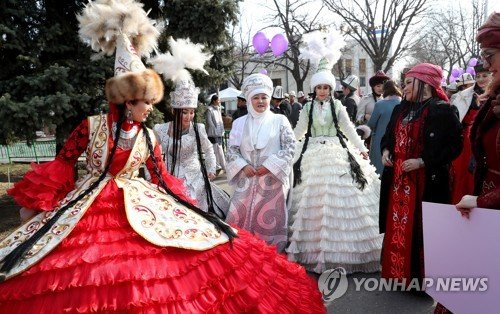 KYRGYZSTAN DAY OF WHITE KALPAK : 네이트 뉴스
