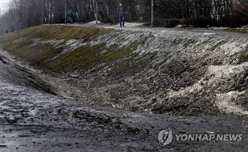 RUSSIA WEATHER SPRING SLUSH : 네이트 뉴스