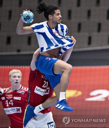 DENMARK HANDBALL EHF CHAMPIONS LEAGUE : 네이트 뉴스
