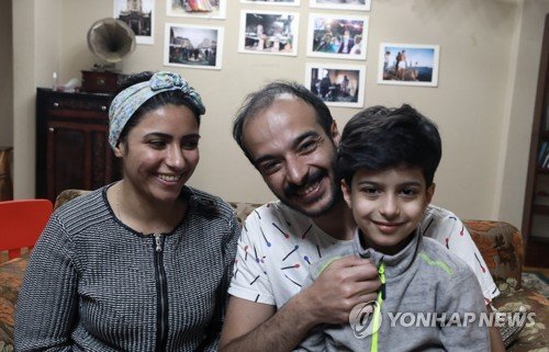 EGYPT JOURNALISTS FREED : 네이트 뉴스