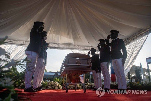 HAITI CRISIS PRESDENT MOISE WAKE KEEPING : 네이트 뉴스