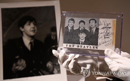 BRITAIN AUCTION MUSIC ARTS BEATLES SETLISTS : 네이트 뉴스