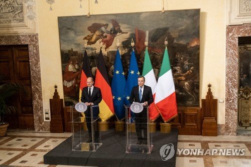 ITALY German Chancellor Olaf Scholz in Rome : 네이트 뉴스