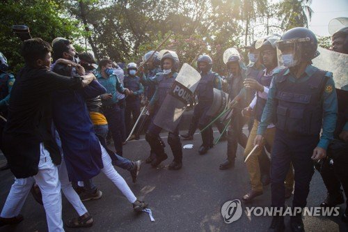 BANGLADESH PROTEST PRICE HIKE : 네이트 뉴스
