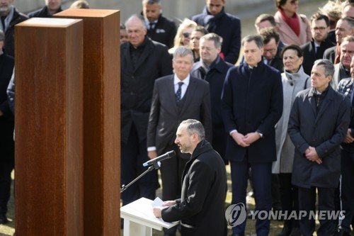 SWITZERLAND SIERRE BUS CRASH COMMEMORATION : 네이트 뉴스