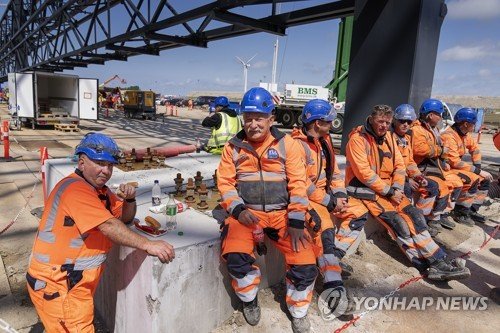 DENMARK CONSTRUCTION FEHMARNBELT TUNNEL CEMENT FACTORY : 네이트 뉴스
