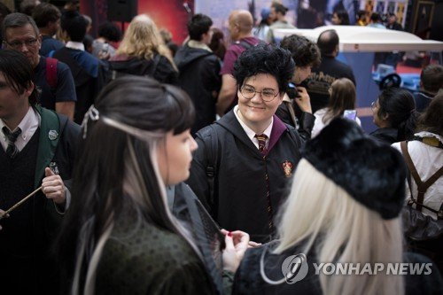 BRITAIN HARRY POTTER 25TH ANNIVERSARY : 네이트 뉴스