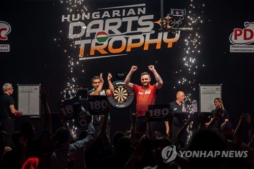 HUNGARY DARTS TROPHY 2022 : 네이트 뉴스