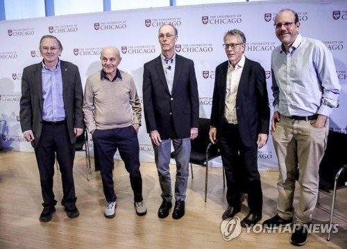 USA DOUGLAS DIAMOND WINS ECONOMICS NOBEL : 네이트 뉴스