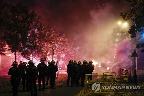 FRANCE RIOTS NANTERRE : 네이트 뉴스