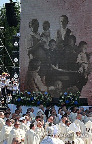 POLAND BEATIFICATION ULMA FAMILY : 네이트 뉴스