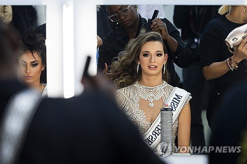 SWITZERLAND MISS UNIVERSE SWITZERLAND 2024 : 네이트 뉴스