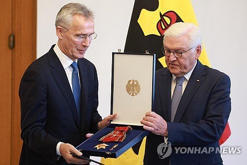 GERMANY NATO AWARD CEREMONIES : 네이트 뉴스