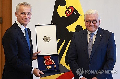 GERMANY NATO AWARD CEREMONIES : 네이트 뉴스