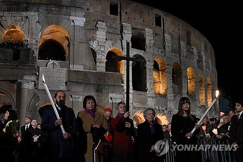 ITALY ROME GOOD FRIDAY : 네이트 뉴스