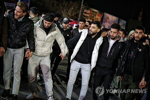 SYRIA NEW YEAR CELEBRATION : 네이트 뉴스