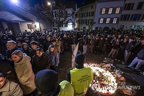 SWITZERLAND CRANS-MONTANA FIRE TRIBUTE : 네이트 뉴스