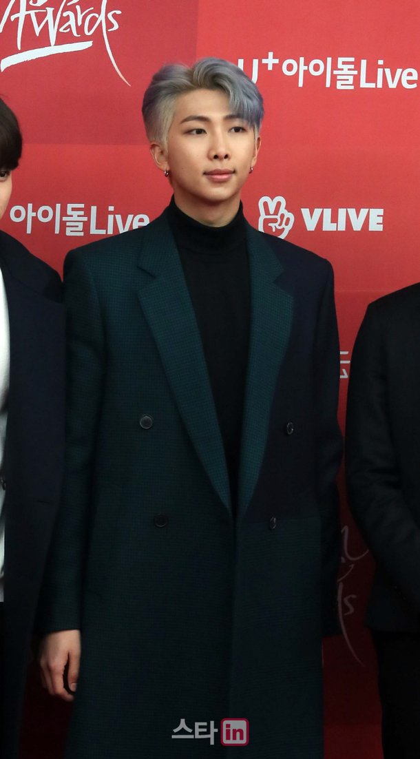 [포토]RM '오늘도 멋짐' : 네이트 연예