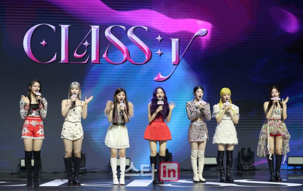 [포토]클라씨, 첫 미니앨범 Y 'CLASS IS OVER' : 네이트 연예