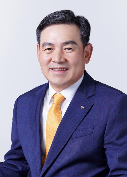 [2024마켓리더대상] KB증권, 13년 연속 DCM 리그테이블 1위 수성…공기업 최초 SLB 발행 대표 주관 : 네이트 뉴스