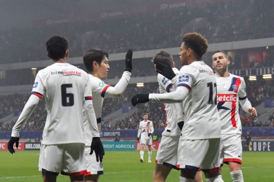아센시오 EPL로 임대 보낸 PSG, 르망에 2-0 승리하며 프랑스컵 8강 진출 : 네이트 뉴스